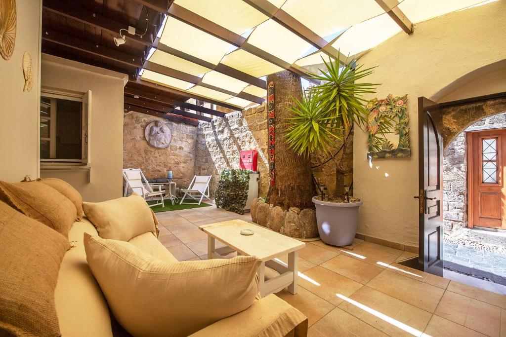 Old Town Corner Luxury Studios, Rhodes Town (updated prices 2025)