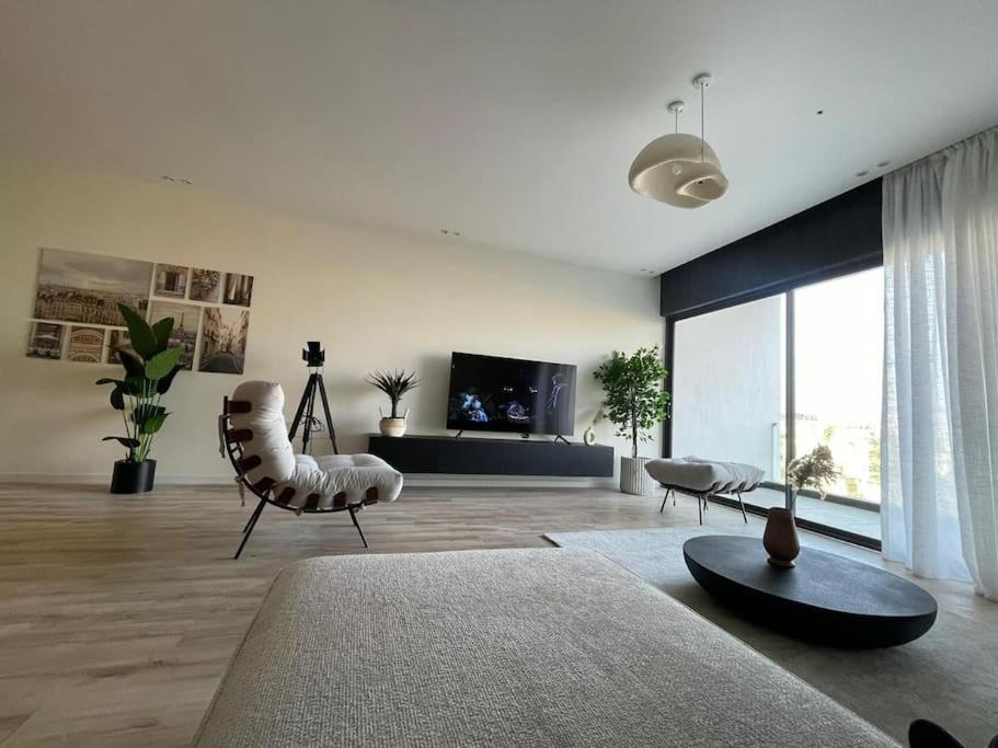 Amazing 2bed Apartment In Lake View Residence, New cairo (updated ...