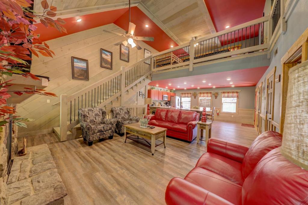 Blue Lagoon Cinema by Eden Crest, Gatlinburg (updated prices 2026)