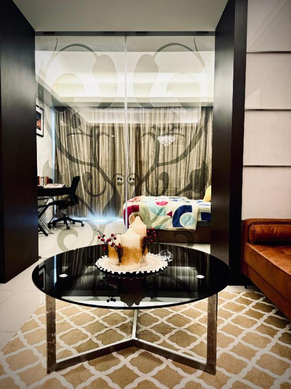 Damas Hotel,Suites and Residence at Plaza Damas 3 by Over The Moon ...