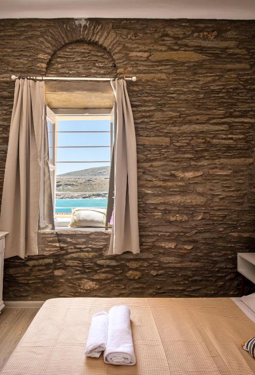Athena's Archontiko Master Floor, Andros Chora (updated prices 2026)