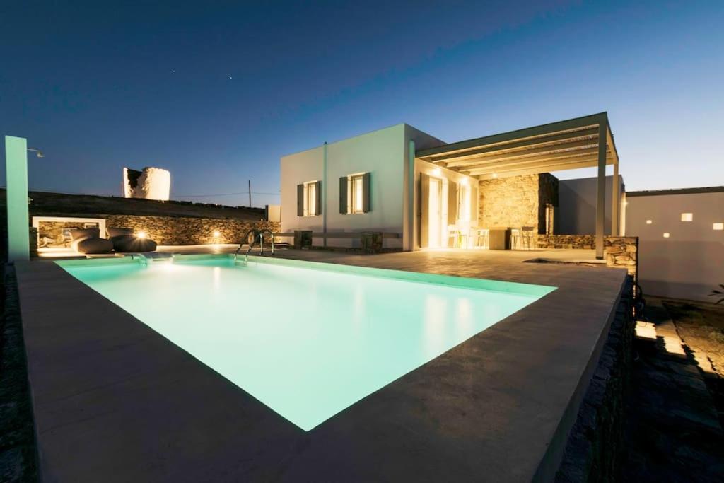 Amazing villa with private pool, Dhriopís (precios actualizados 2024)