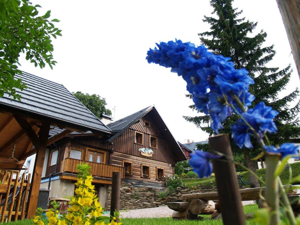 Chalupa Modré Nebe, Benecko (precios actualizados 2025)