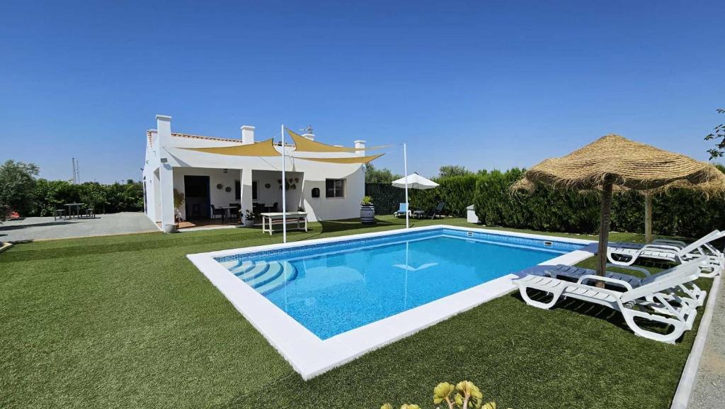 Casa Rural The Hope, La Puebla de Cazalla (updated prices 2025)