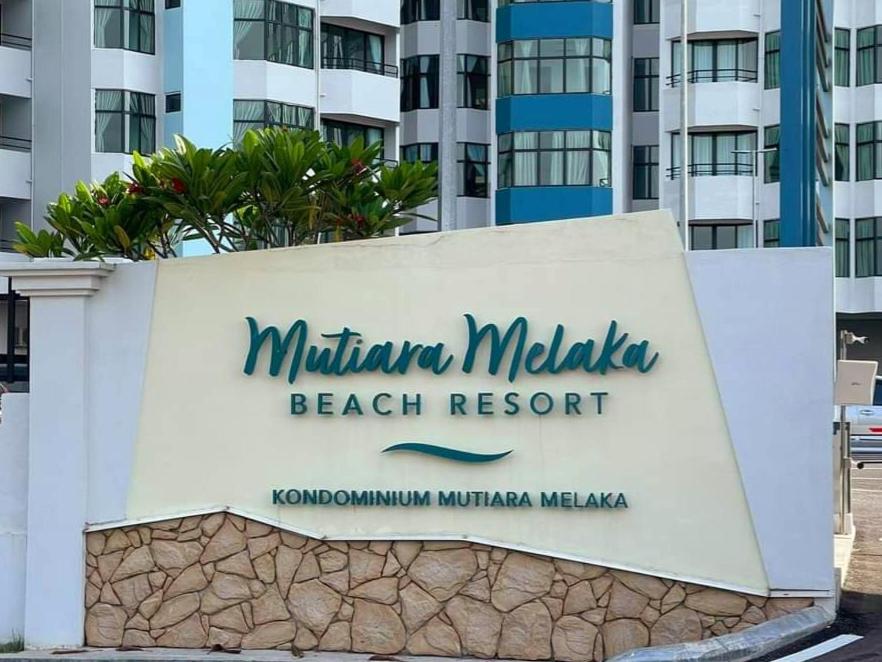 Mutiara Melaka Beach Resort by 3 Puteri, Tangga Batu (tarifs actualisés ...