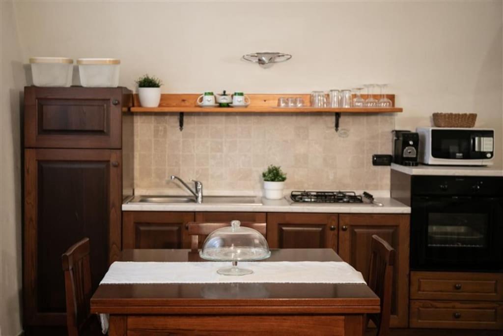 La Chicca di Paola-appartamento, Lovere (updated prices 2025)