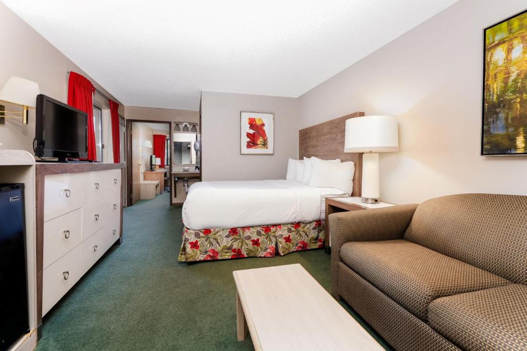 Aloha Beach Resort, Wisconsin Dells (updated prices 2025)
