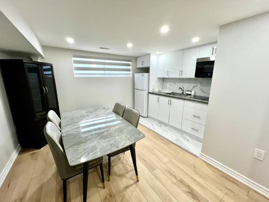 Basement Unit 30-Minute Downtown, Toronto (updated prices 2025)