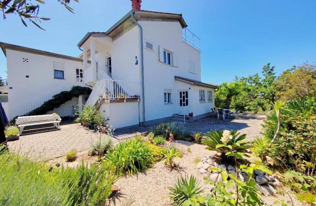 Apartments with parking space Barbat, Rab - 23300, Rab (updated prices ...