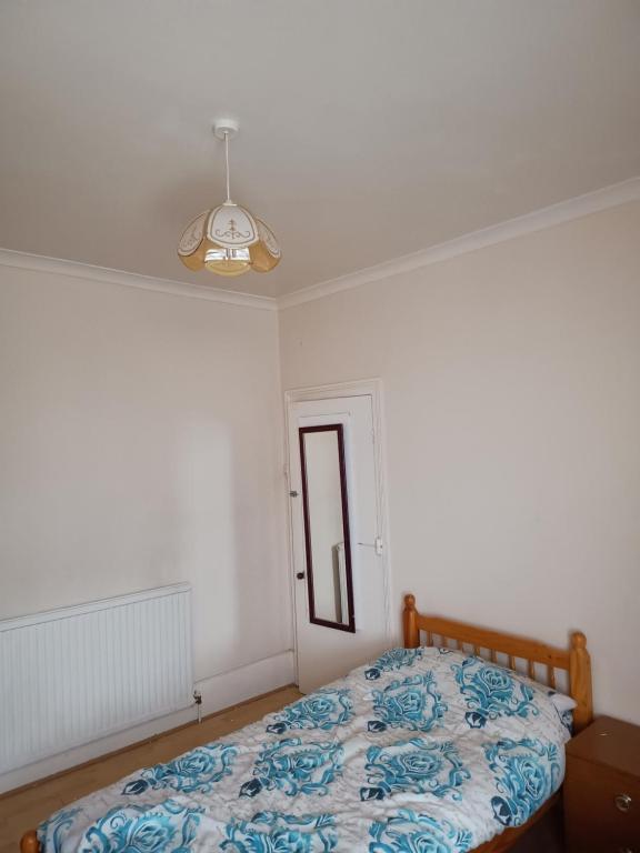 Millie's place, London (updated prices 2025)