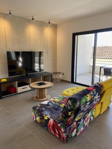 Logement neuf-Ghisonaccia centre, à 5min de la Mer, Ghisonaccia ...