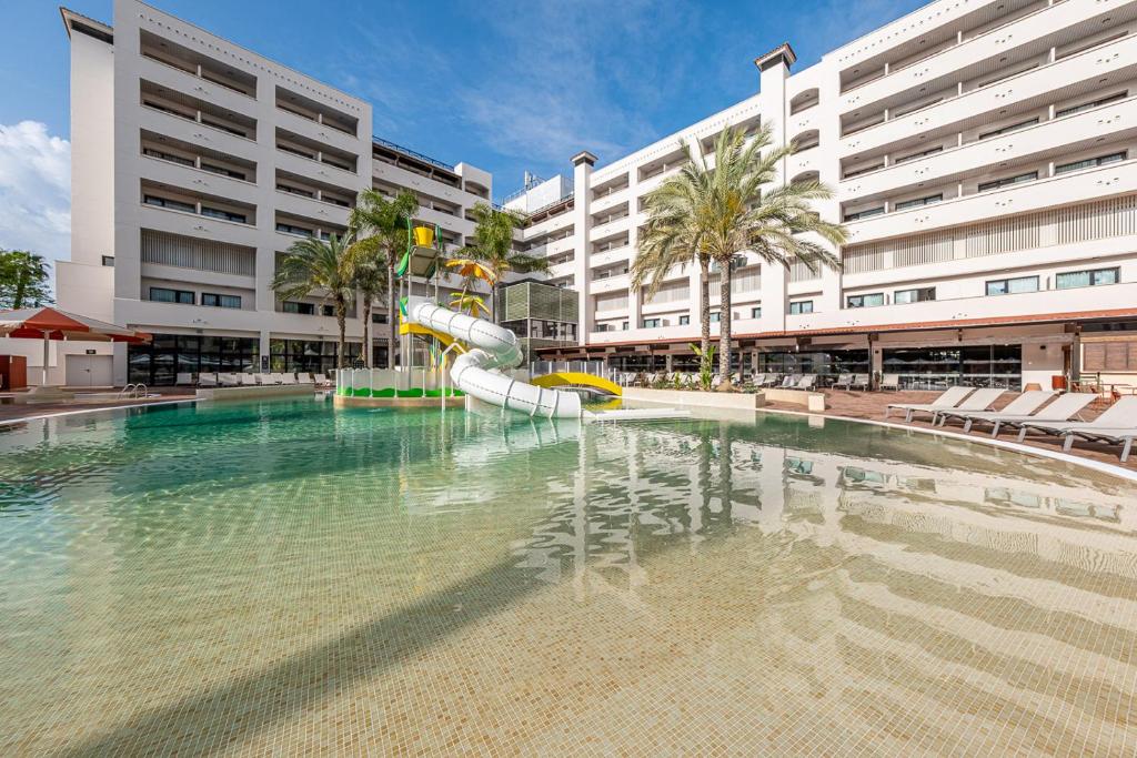 Estival Park Marena, La Pineda (updated prices 2025)