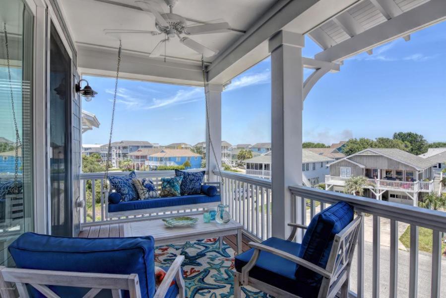 Two Salty Dogs, Kure Beach (updated prices 2025)