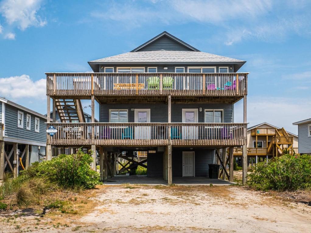 Turtle Sanctuary, Topsail Beach (updated prices 2025)
