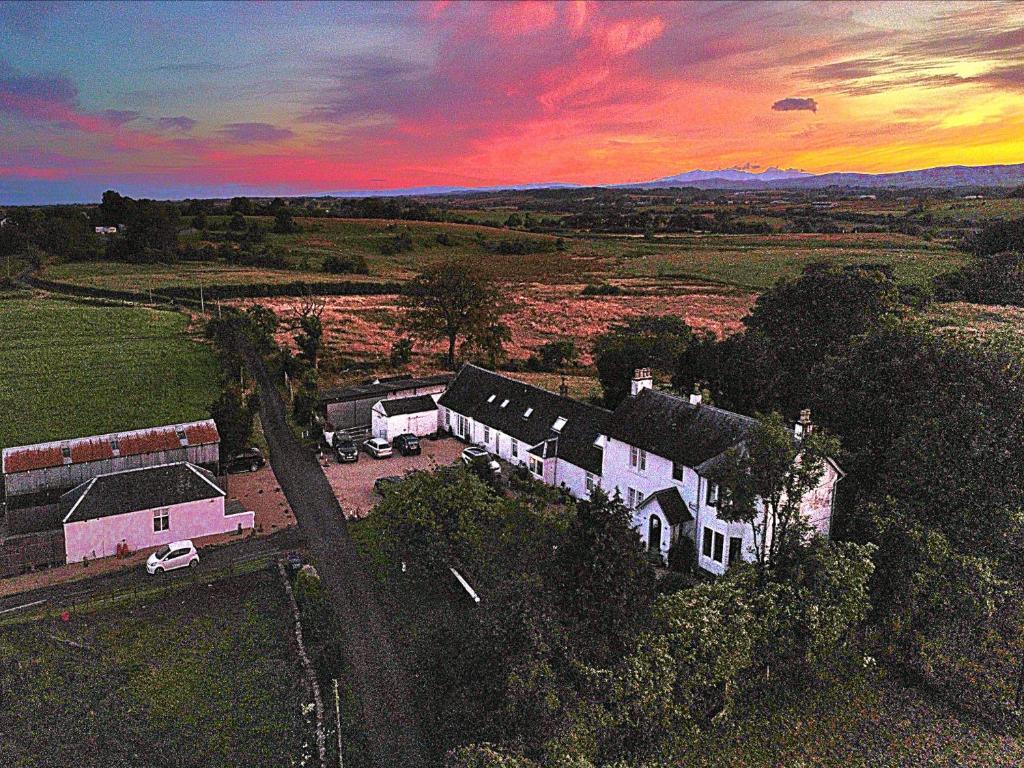 Fox House Thirdpart Farm, Beith (updated prices 2026)