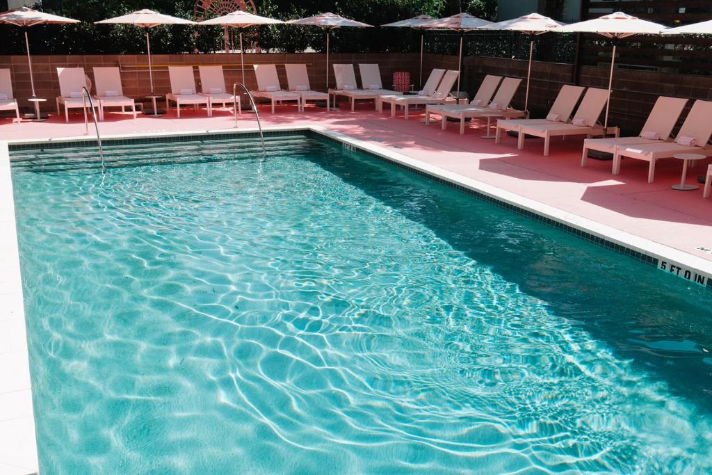 Downright Austin, A Renaissance Hotel, Austin (updated prices 2025)