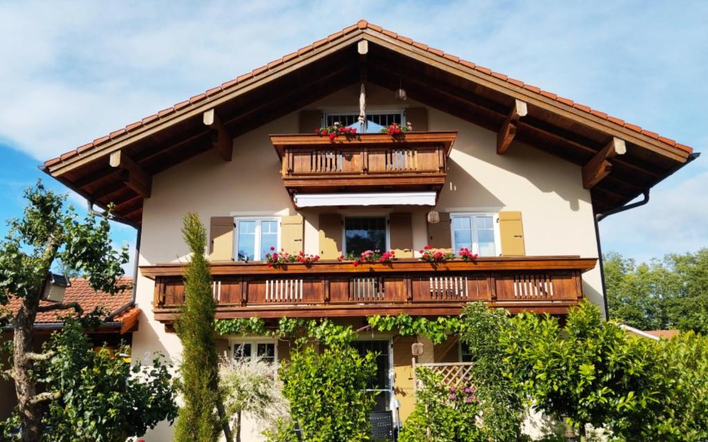 Ferienwohnung Knospe, Waging am See (updated prices 2026)