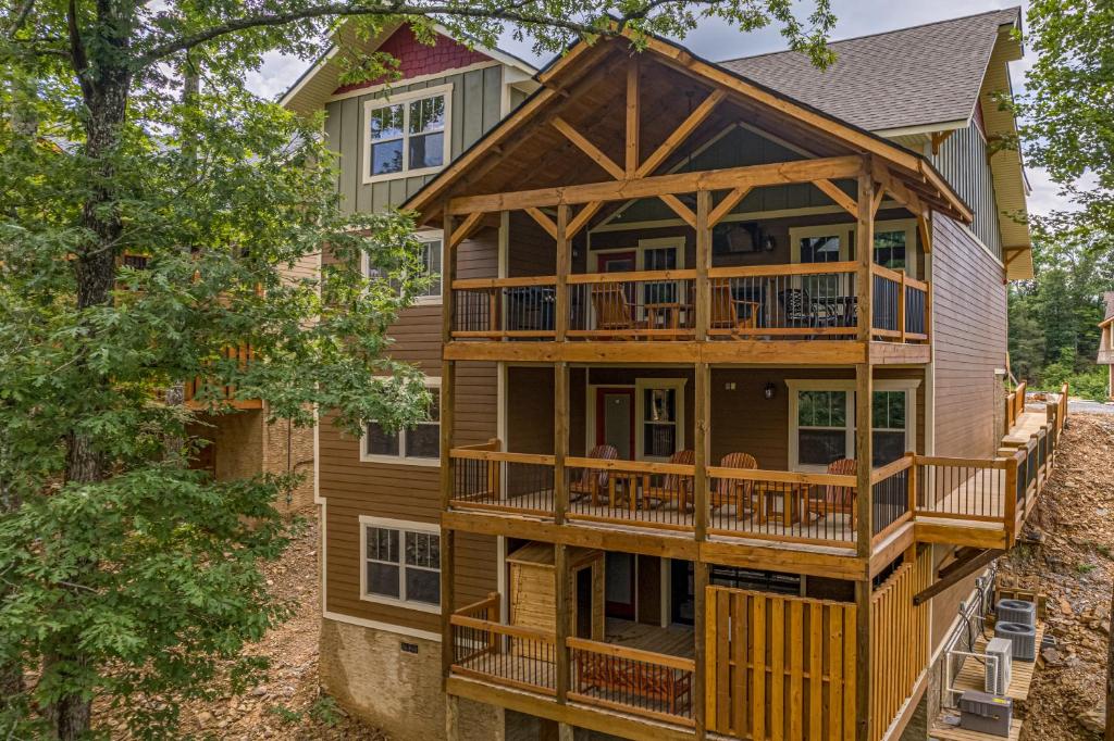 A Majestic Hilltop by Eden Crest, Gatlinburg (updated prices 2026)