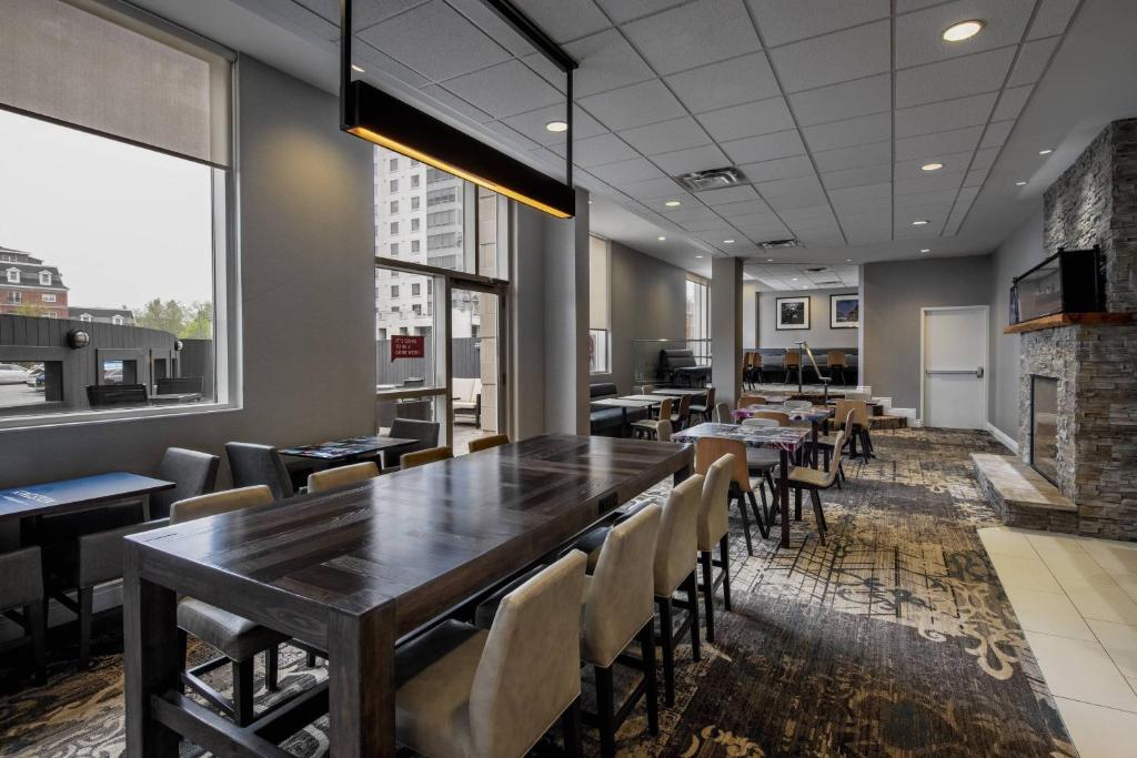 Residence Inn by Marriott Kingston Water's Edge, Kingston (updated ...