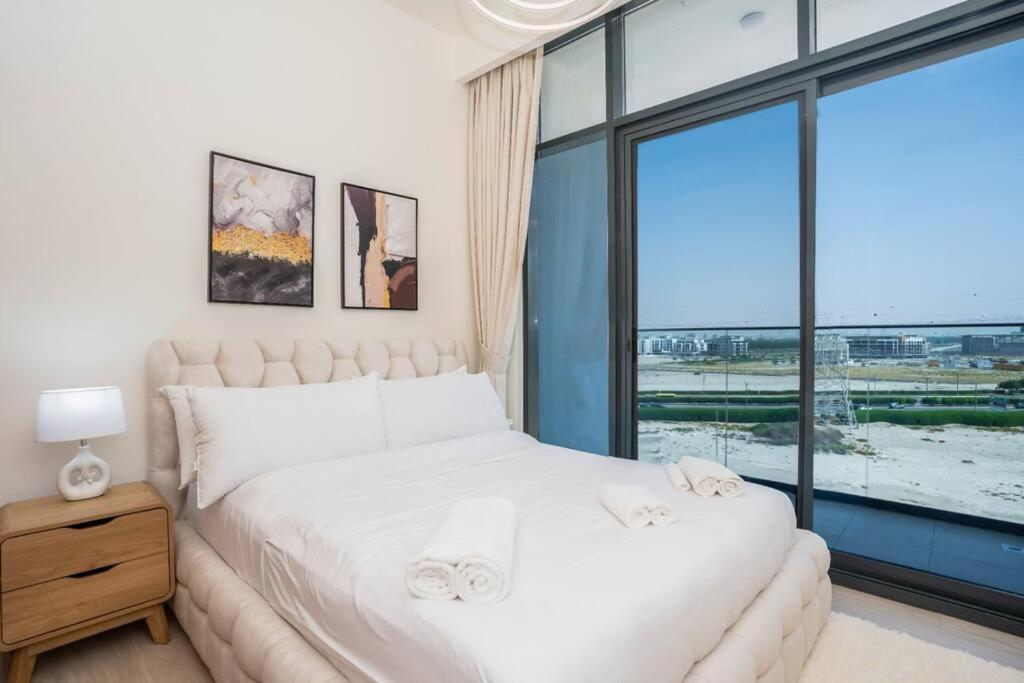 Luxury 1 BR apartment in Azizi Riviera 32, Dubai (updated prices 2026)