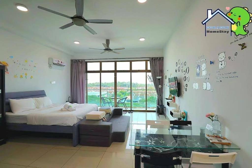 Fortune Studio Balcony City view Palazio Mount Austin by GDRAGON ...