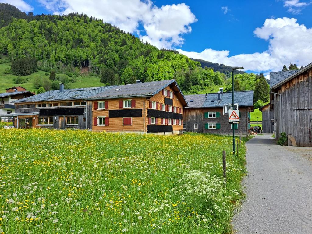 Familienfreundliches Bregenzerwälderhaus, Au im Bregenzerwald (updated ...