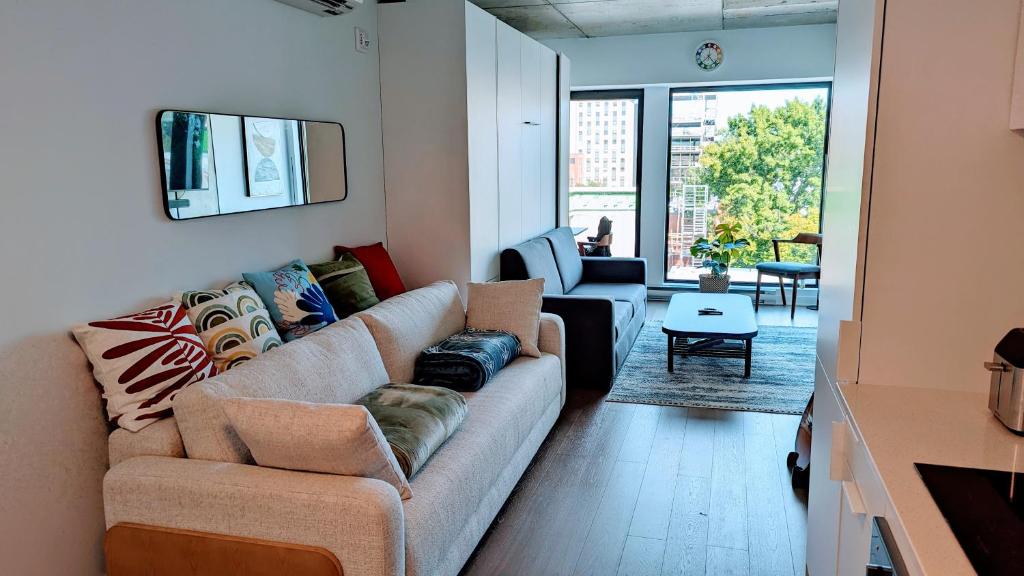 Studio Chic au cœur de Montréal, à côté de tout, Montreal (updated ...