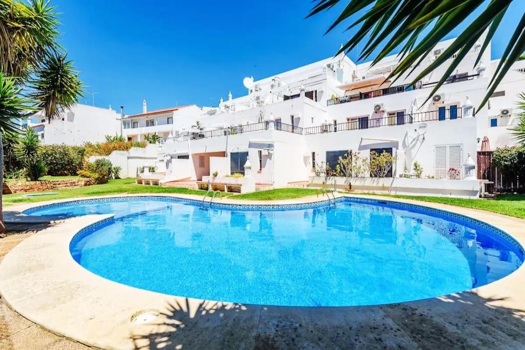 Albufeira - Sun, Pool and Marina View!, Albufeira (updated prices 2026)