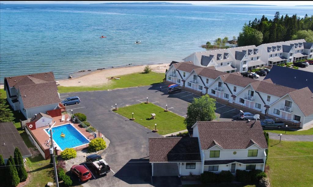 Bridgeview Motel, Mackinaw City (updated prices 2026)