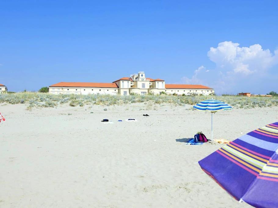 Dünenresidenz Regina Elena Ferienwohnung am Strand, Calambrone (updated ...