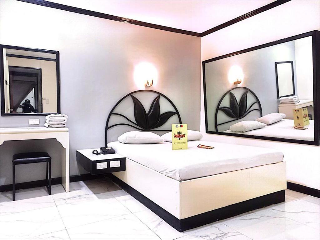 Halina Drive in Hotel-Sta Mesa, Manila (updated prices 2024)