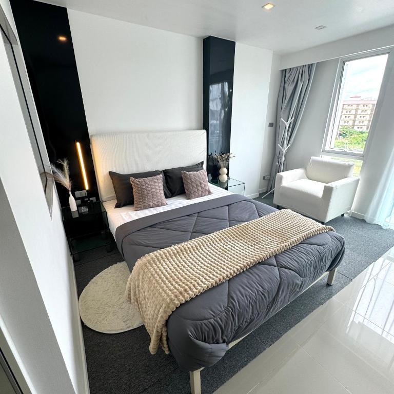 Affordable Studio Room in City Center, Pattaya Central (updated prices ...