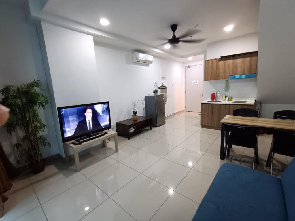 Pacific Towers Star Seksyen 13 PJ Jaya One Parking Pool Kitchen ...