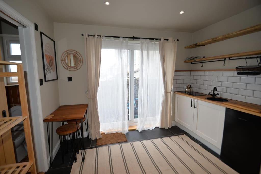 Seaside Cecil Studio, Plymouth (updated prices 2026)