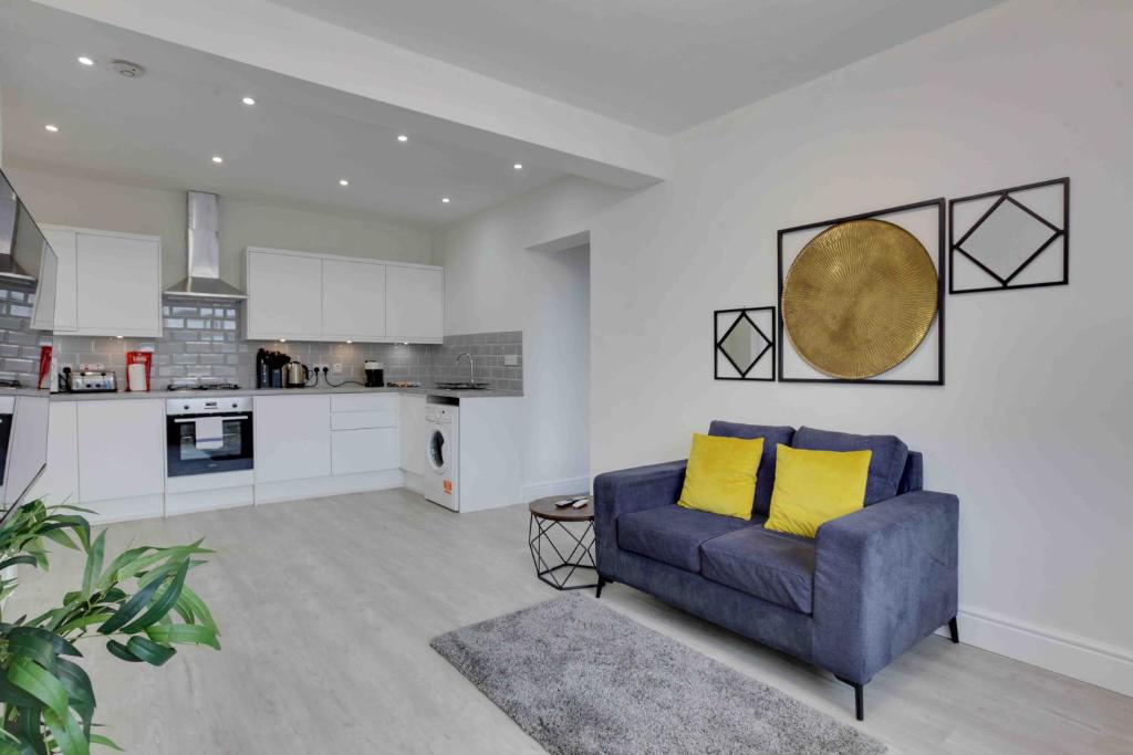 Chelmer Springs Maisonettes, Chelmsford (updated prices 2025)