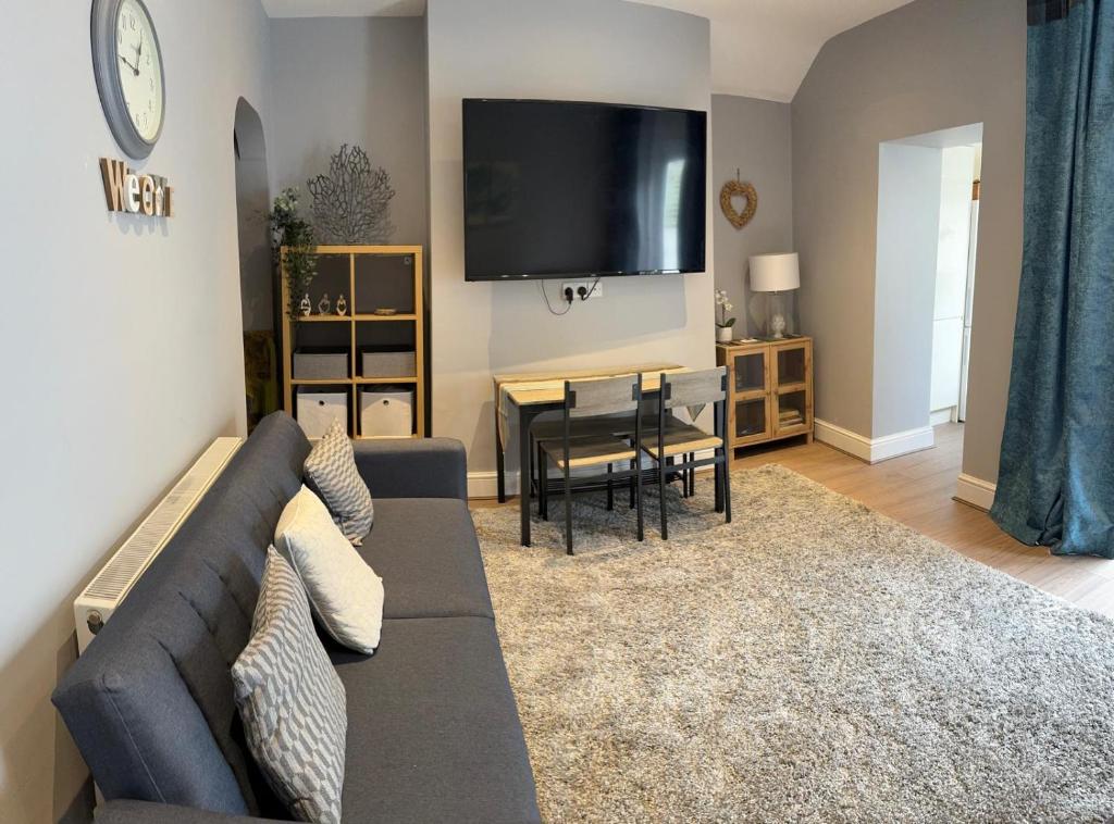 Four Bedroom High Spec Victorian Townhouse, Clitheroe (updated prices 2024)