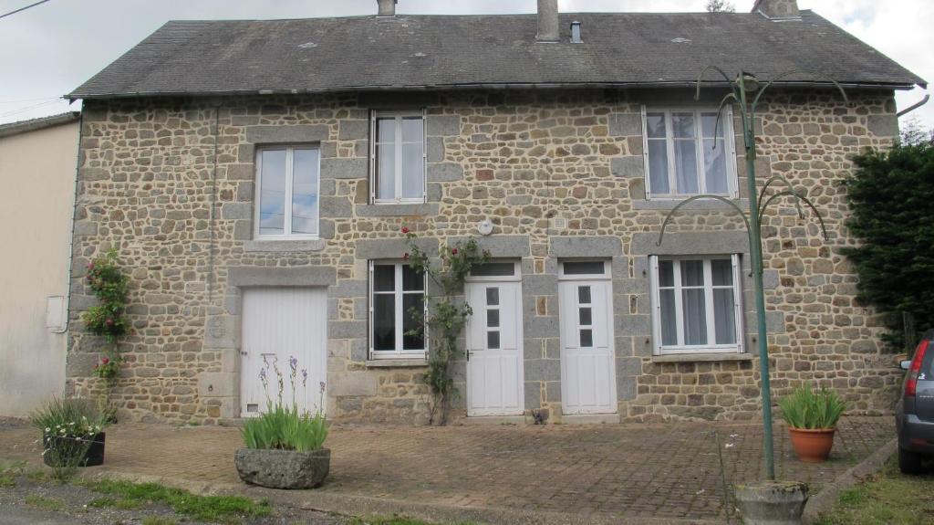 Boboche, Saint-Sauveur-de-Carrouges (updated prices 2025)