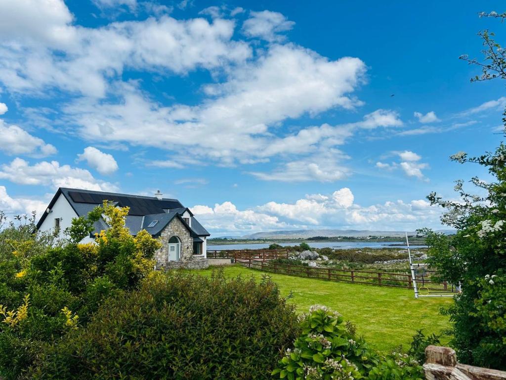 Hawthorn House, Rosmuck (updated prices 2026)