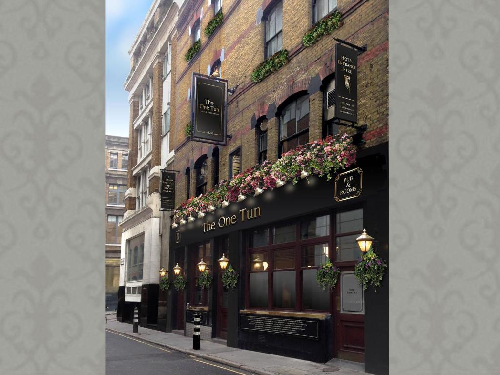 The One Tun Pub & Rooms, London (updated prices 2025)