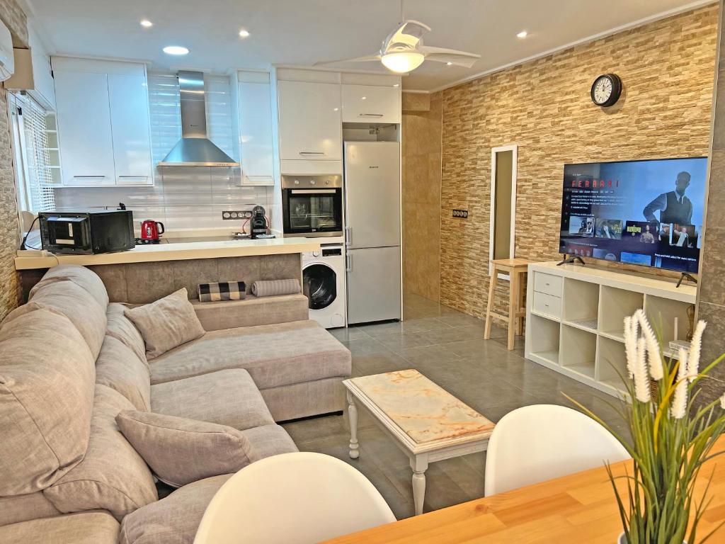 A 150 metros del Mar, Parking Gratis, AC, Santa Pola (updated prices 2026)