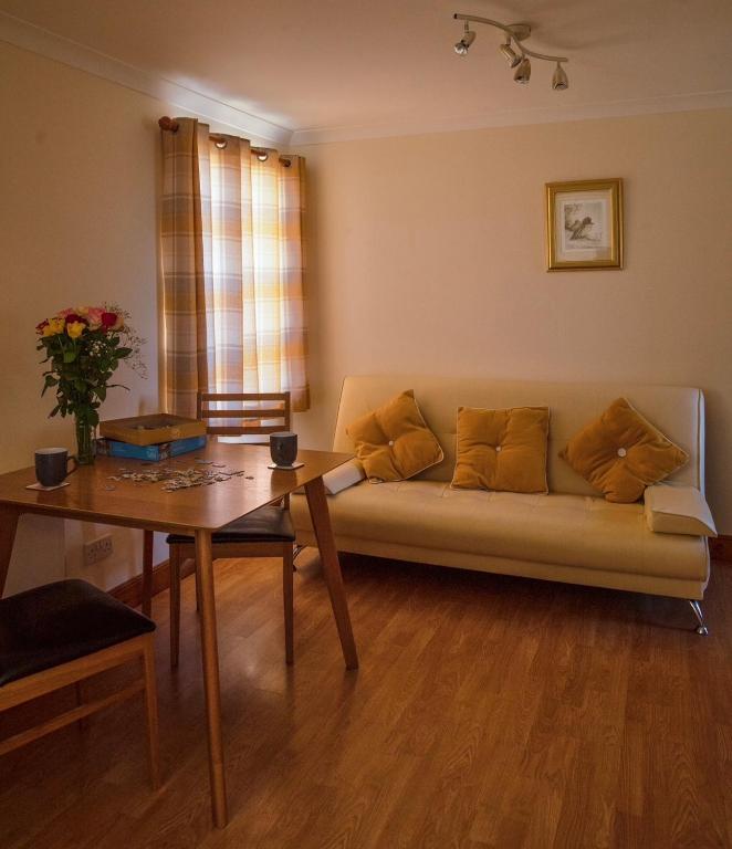 No5 The Smiddy, Wigtown (updated prices 2026)