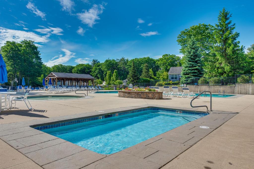 Wells Cottage with Pool Access, 2 Mi to Moody Beach!, Wells – Updated ...