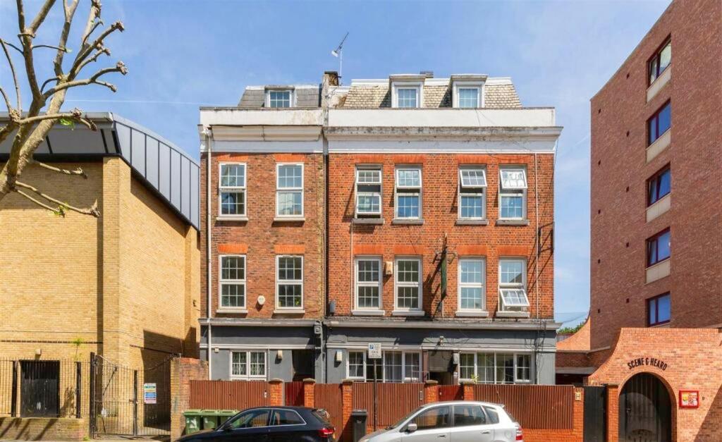 The Anchor in Kings Cross ZONE 1 !!!, London – posodobljene cene za ...