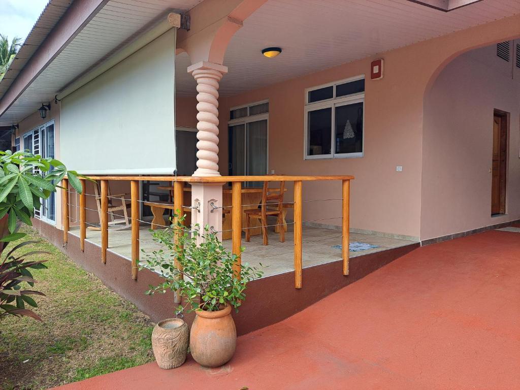 TOA VAI Lodge, Paea (updated prices 2025)