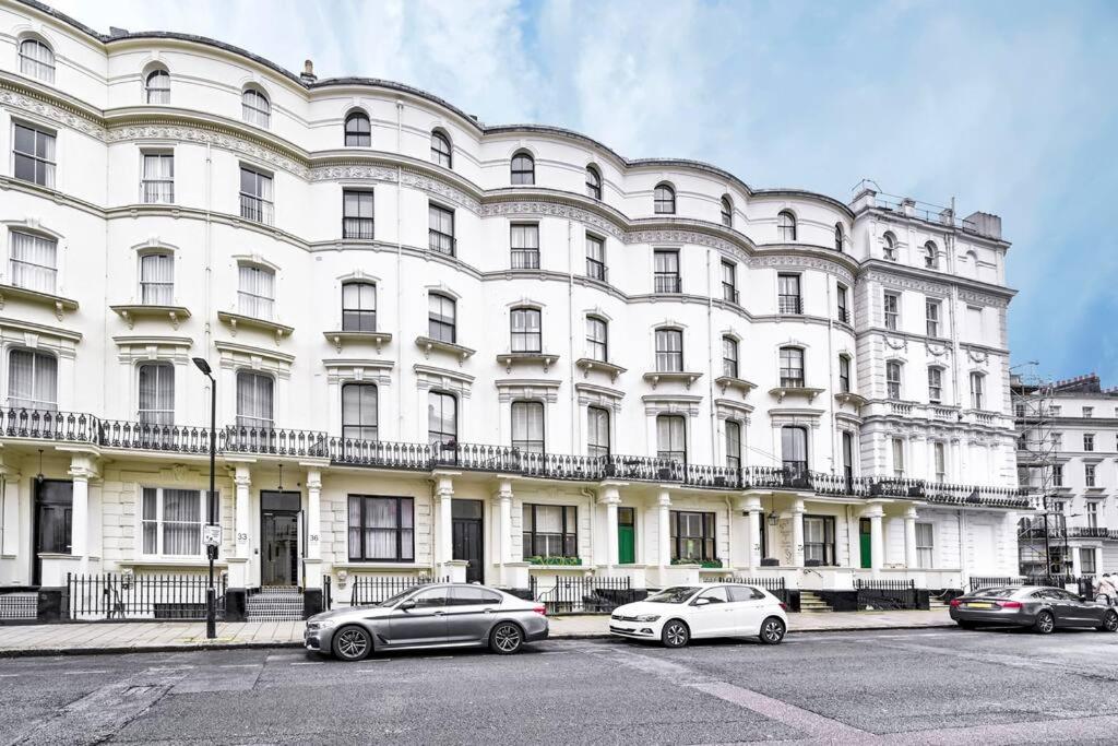 The Perfect Queensway Studio Apartment, London (updated prices 2026)