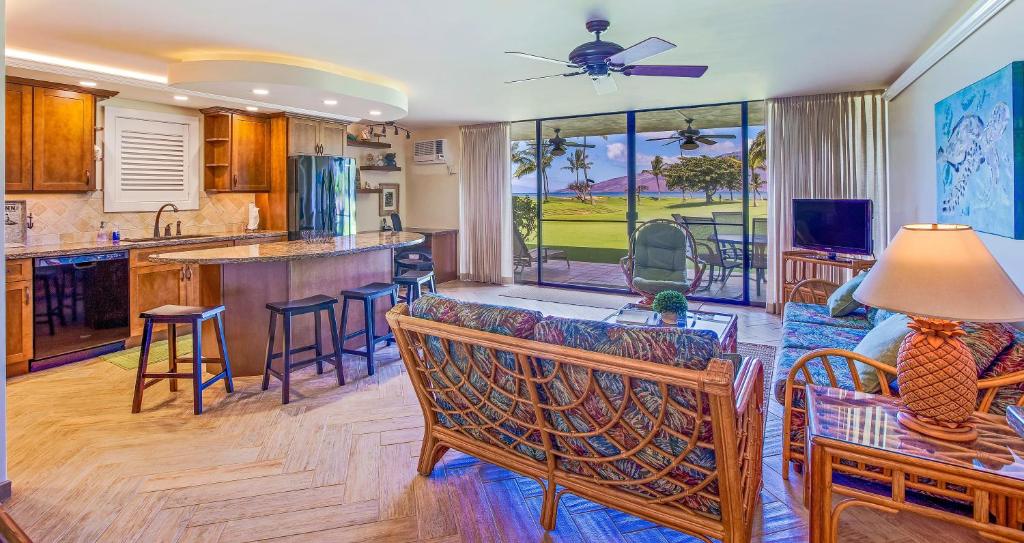 Maui Sunset B122, Kihei (updated prices 2026)
