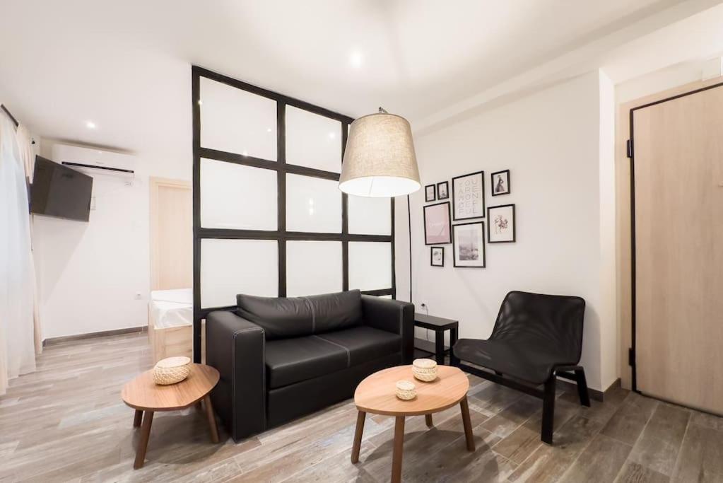 Elegant Athens Downtown Studio, Athens (updated prices 2025)