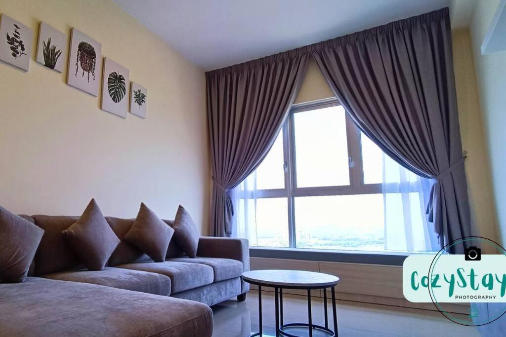 Puchong Skylake Lake-view Condo 3-6pax, Puchong (updated prices 2026)