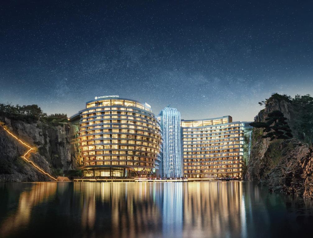 InterContinental Shanghai Wonderland by IHG, Songjiang (updated prices ...