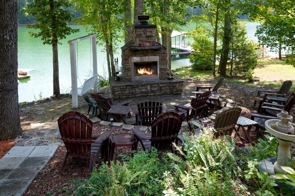 Lakeview Lounge - Lake Nottely - Mountain Views, Mashburn Mill (updated ...